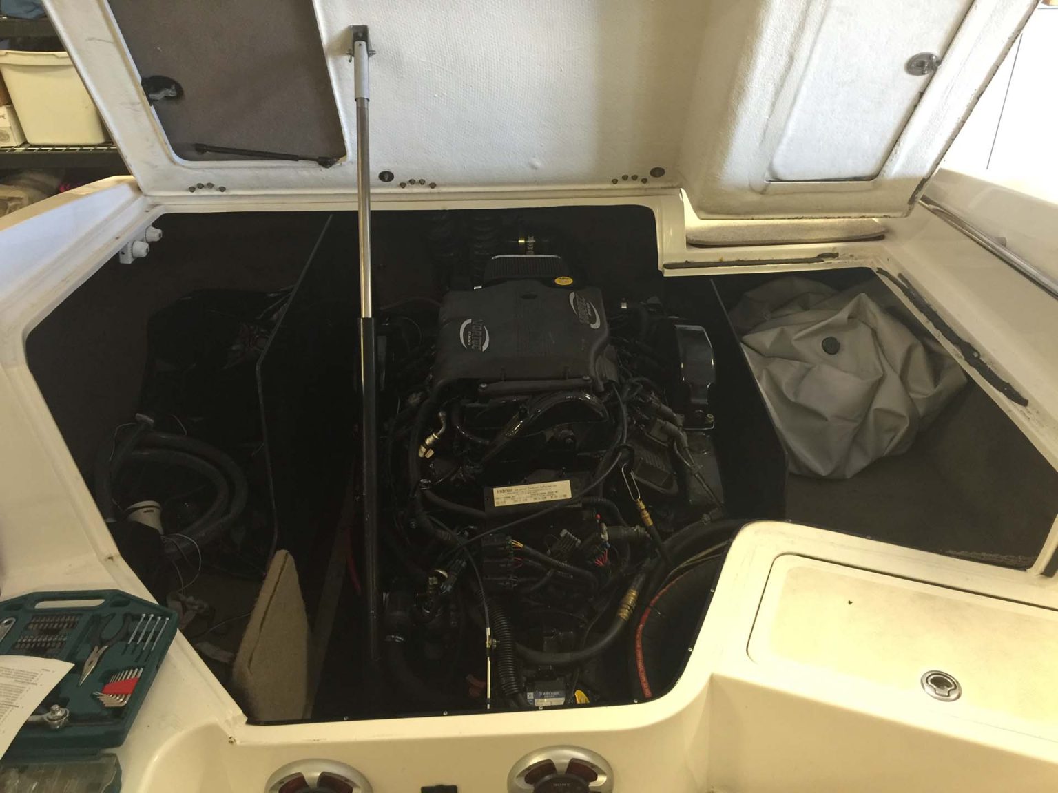 2004 Malibu Sunscape 25 LSV - Hydrophase LLC